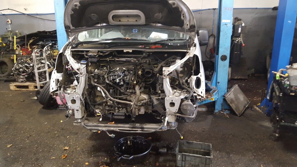 citroen dispatch front bumper removed - MKL Motors
